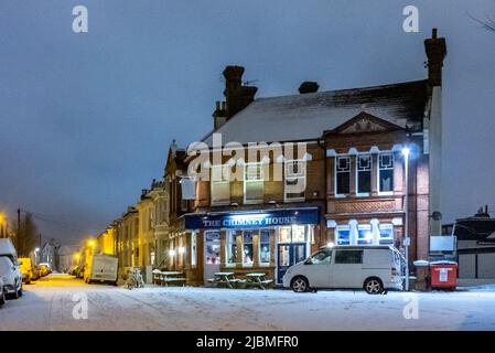 Brighton, January 31st 2019: The first snowfall in Brighton this year ...