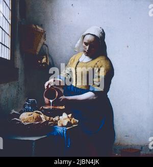 Johannes Vermeer - The Milkmaid, 1658 Stock Photo - Alamy