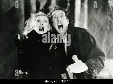 CATHY MORIARTY, ERIC IDLE, CASPER, 1995 Stock Photo - Alamy
