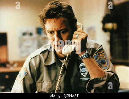 ENID IS SLEEPING, Judge Reinhold, 1990, © Vestron/courtesy Everett ...