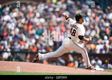 New York Mets' Francisco Alvarez, left, and Devin Williams celebrate ...