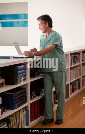 sick man having video call on laptop at home Stock Photo - Alamy