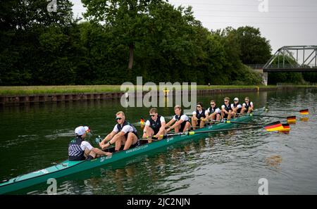 Tom TEWES rowing, presentation Germany eighth, on June 9th, 2022 in ...