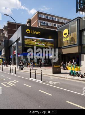 Metro Bank at Livat Hammersmith, Kings Mall Shopping Centre, King ...