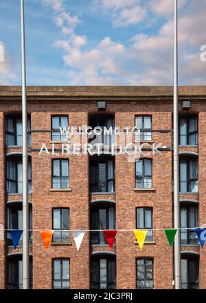 Liverpool, UK: Welcome to Albert Dock entrance sign, Gower Street Stock ...