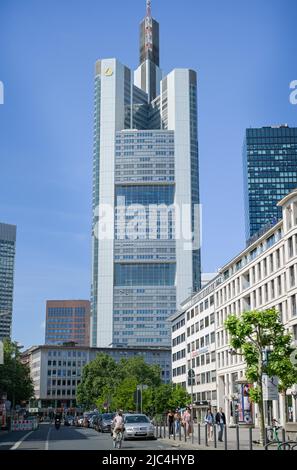 The Commerzbank Tower by architect Norman Foster, Frankfurt, Germany ...