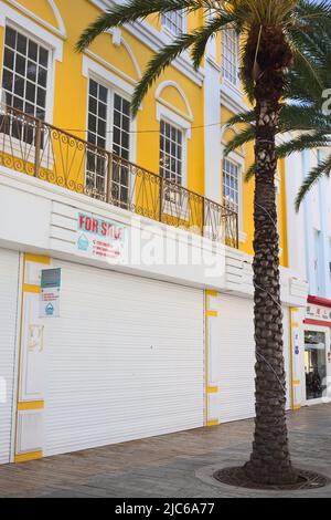 ORANJESTAD, ARUBA - DECEMBER 4, 2021: The building of the Banco di ...