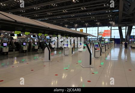 Auto machine check in plane tickets of Jeju International Airport for ...