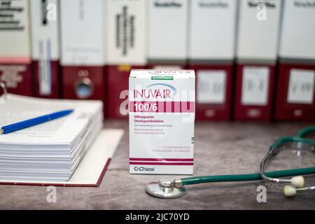 Beclometasone asthma inhaler and medical prescription Stock Photo - Alamy