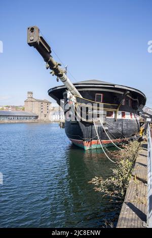 hms unicorn under restoration at dundee port scotland Stock Photo - Alamy