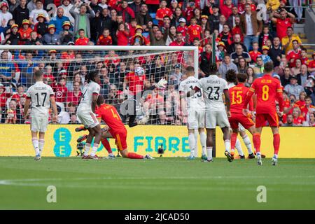 Wales' Ethan Ampadu (right) during the training session at the Vale ...