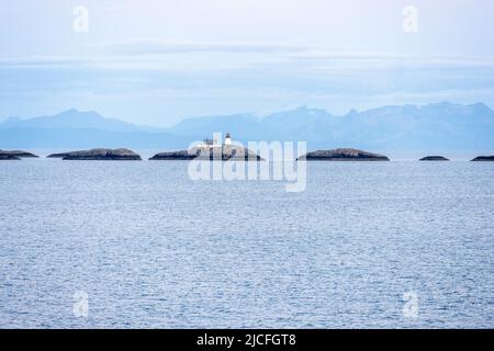 Norway, Lofoten, lighthouse Moholmen fyr Stock Photo - Alamy