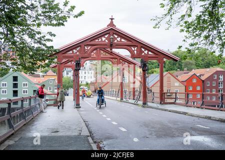 Norway, Trondelag, Trondheim, "old city bridge" (norw. Gamle bybroen ...