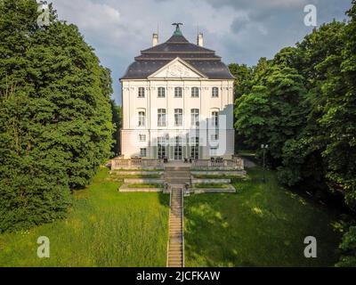 Palace and Park Complex in Ostromecko, Poland Stock Photo - Alamy