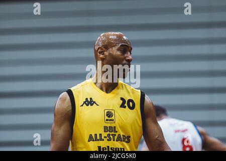 Testimonional match for Leiccester Riders' coach Rob Paternostro. BBL ...