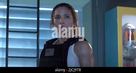 INTERCEPTOR, Elsa Pataky, 2022. © Netflix / courtesy Everett Collection ...