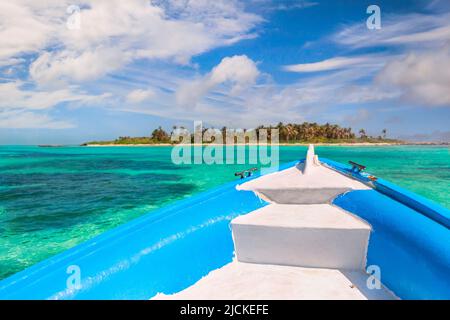 boat close to the Isla Contoy, Mexico Stock Photo - Alamy