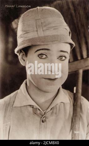 FEET OF MUD, Harry Langdon, 1924 Stock Photo - Alamy