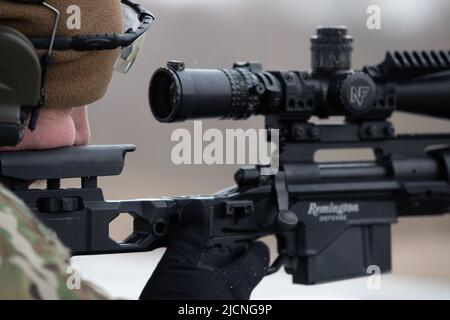 A member of the 10th Special Forces Group (Airborne) is reunited with ...