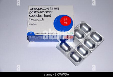 Box of 28, 15mg Lansoprazole Gastro-resistant Hard Capsules made by ...