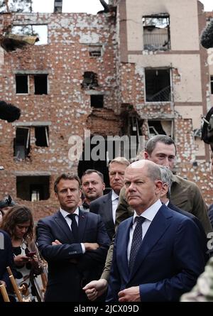 President of Romania Klaus Iohannis and Emmanuel Macron visit an ...