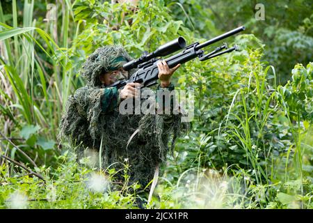 LAIBIN, CHINA - JUNE 16, 2022 - Special forces soldiers train in an ...