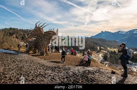 Drago Vaia (Vaia Dragon). The sculpture is the work of the artist Marco ...