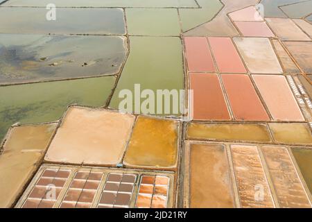 Salt extraction in Sri Lanka by evaporation in salt ponds Stock Photo ...