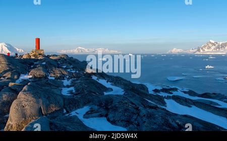 Useful Island, Antarctic Peninsula, Antarctica Stock Photo - Alamy