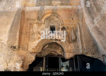 Dara an ancient city in Eastern Anatolia, Turkey Stock Photo - Alamy