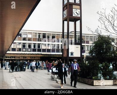 New Stevenage town centre and clock Stock Photo - Alamy