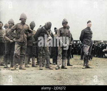 WINSTON CHURCHILL as Boer prisoner with British troops at Staats Model ...