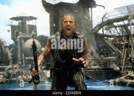 WATERWORLD -1995 KEVIN COSTNER Stock Photo - Alamy