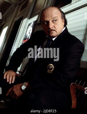 NYPD BLUE DENNIS FRANZ Det. Andy Sipowicz, RICk SCHRODER as Det. Danny ...