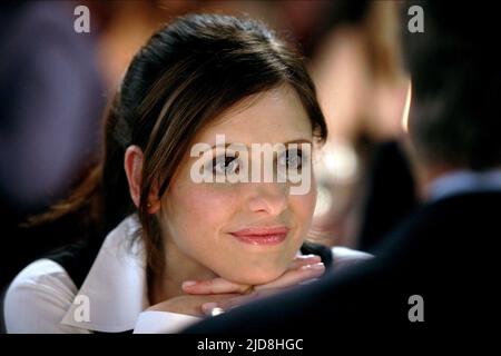 SARAH MICHELLE GELLAR, SUBURBAN GIRL, 2007 Stock Photo - Alamy