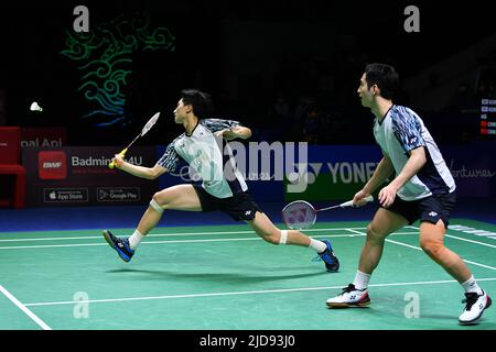 South Korea's Choi Sol-gyu, right, and Kim Won-ho compete against their ...