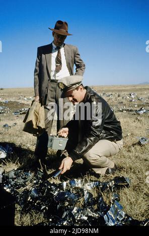 Xander Berkeley & Kyle Maclachlan Film: Roswell; Incident At Roswell ...