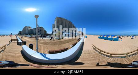 360° view of In front of the Holiday Inn on the Boardwalk in Ocean City ...