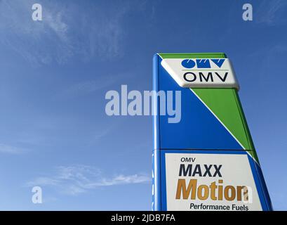 Eging Am See, Germany. 19th June, 2022. Sign of the network of gas ...