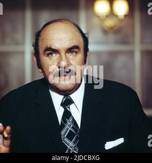 Der Herr Kottnik, Fernsehserie, Deutschland 1974, Darsteller: Reinhard ...