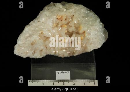 Dolomite. minerals. North America; USA; Missouri; Saint Louis County ...