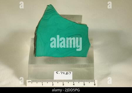 Malachite. minerals. Asia; Russia; Urals, Yekaterinburg Stock Photo - Alamy