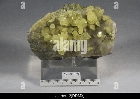 Sulfur. minerals. Europe; Italy; Sicily; Girgenti Stock Photo - Alamy