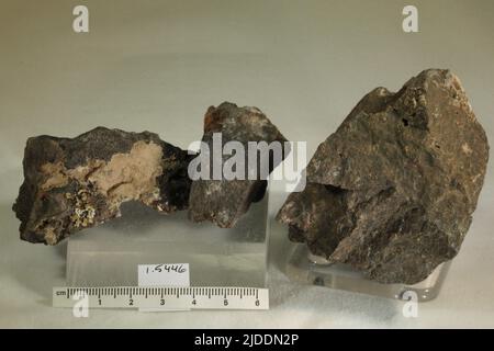 Tridymite. minerals. North America; Mexico; Hidalgo; Pachuca; Cerro de ...