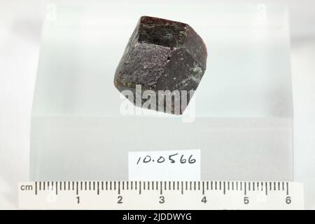 Almandine. minerals. North America; USA; Idaho; Latah County; Clarkia ...