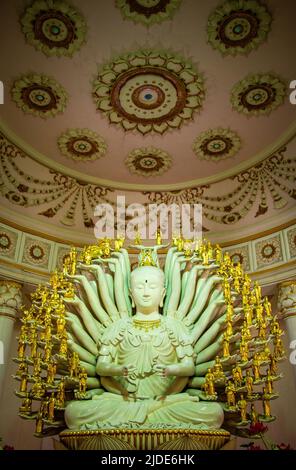 Wat Si Mahapho temple and buddha statue in Nakhon Pathom, Thailand ...