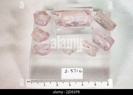 Spodumene. minerals. North America; USA; Maine; Oxford County; Newry ...