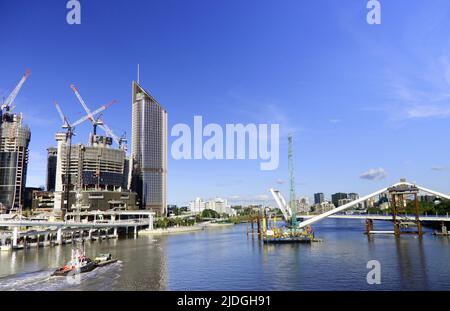 Under construction Neville Bonner Bridge, named after Australia's first ...