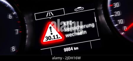 PKW Display mit Hinweis Stock Photo - Alamy