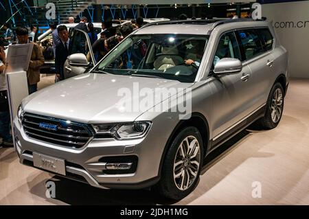 Haval H7L on display at the 2015 Shanghai Auto Show Stock Photo - Alamy